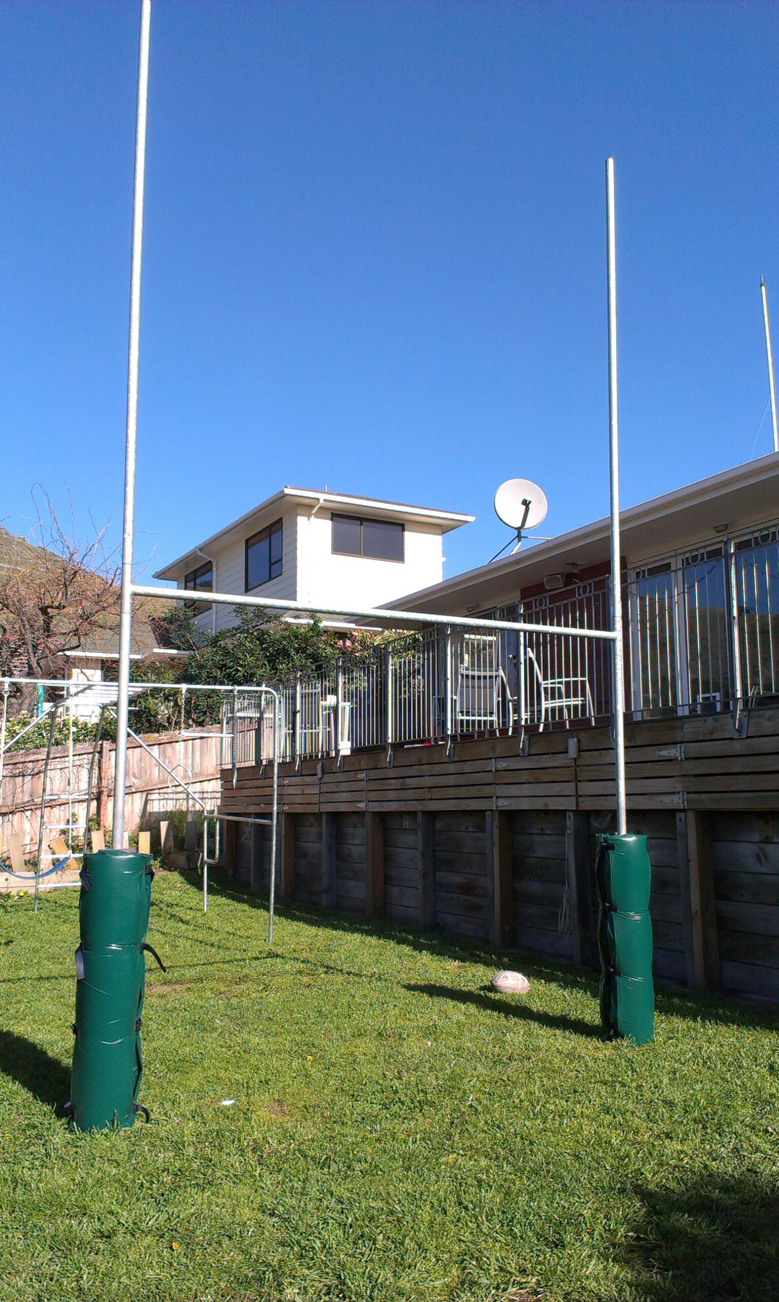 JungleToyz - Jungle Gym Rugby Posts Products